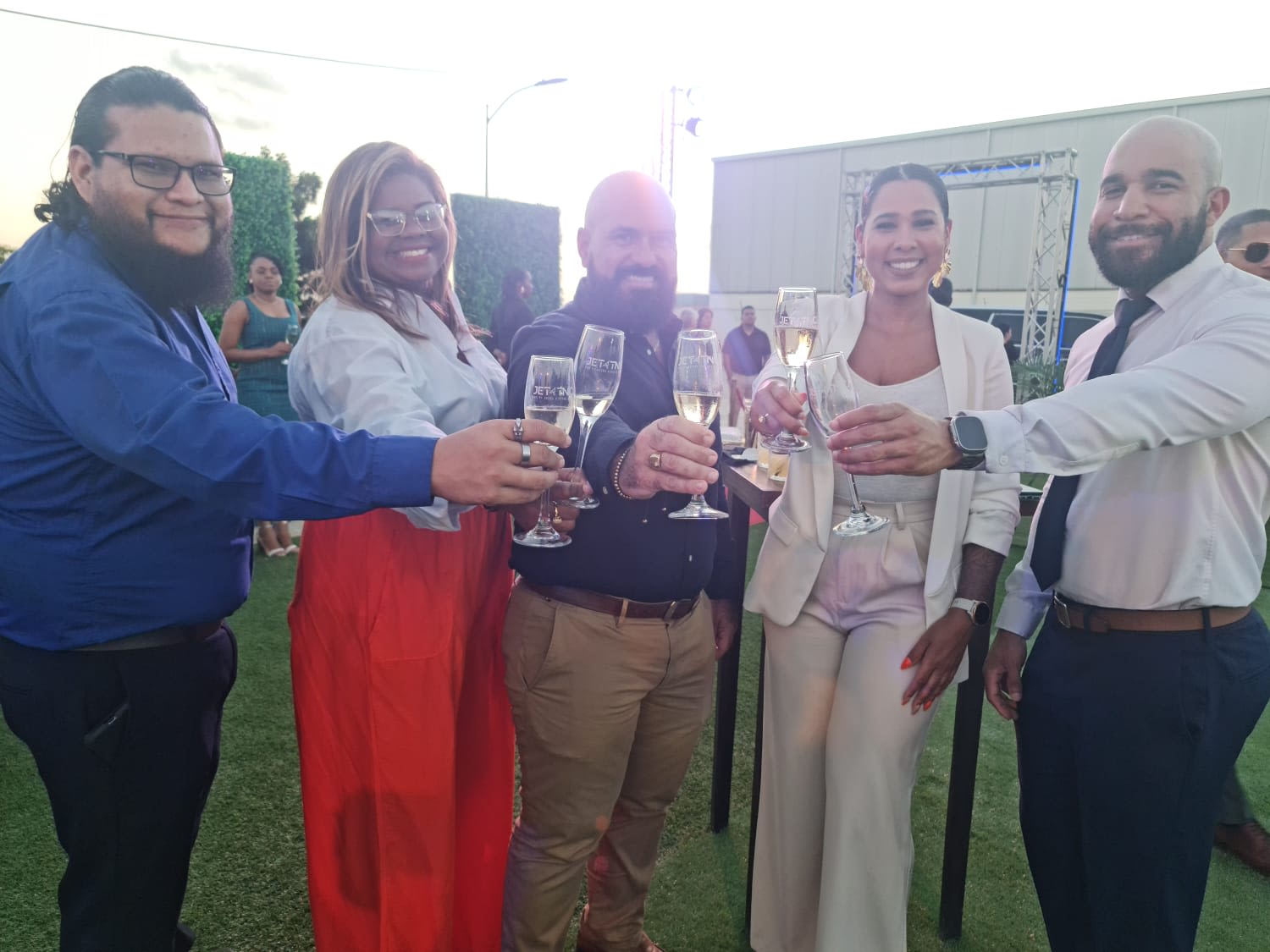 JET-TNCA celebrando 1 aña di operacion, c’un imagen nobo