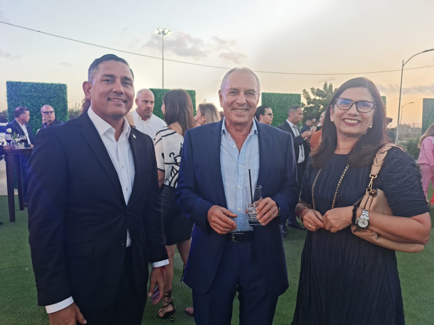 JET-TNCA celebrando 1 aña di operacion, c’un imagen nobo