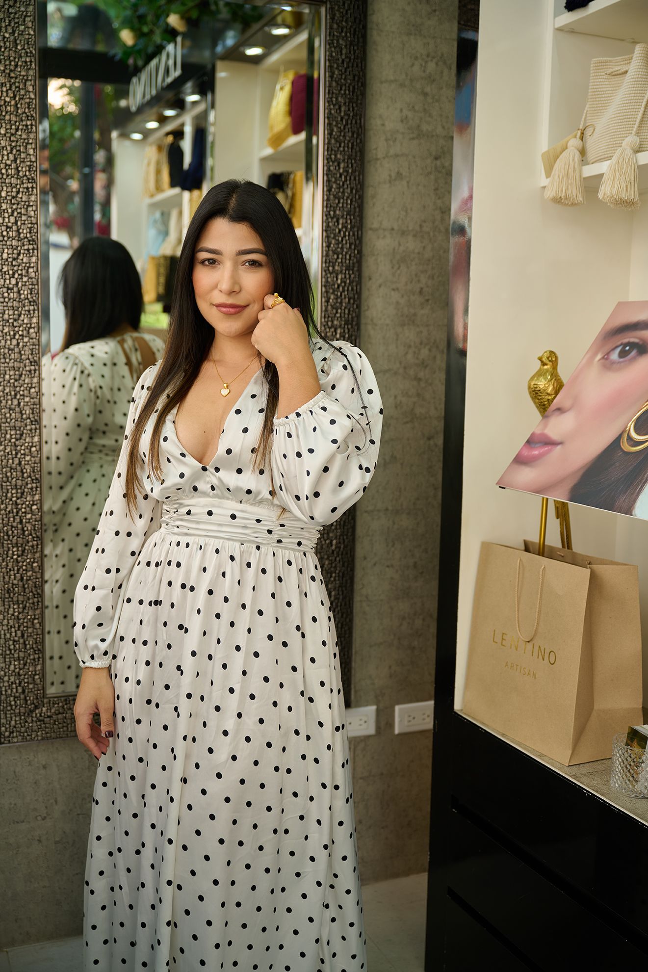 Lentino: Love in Every Thread