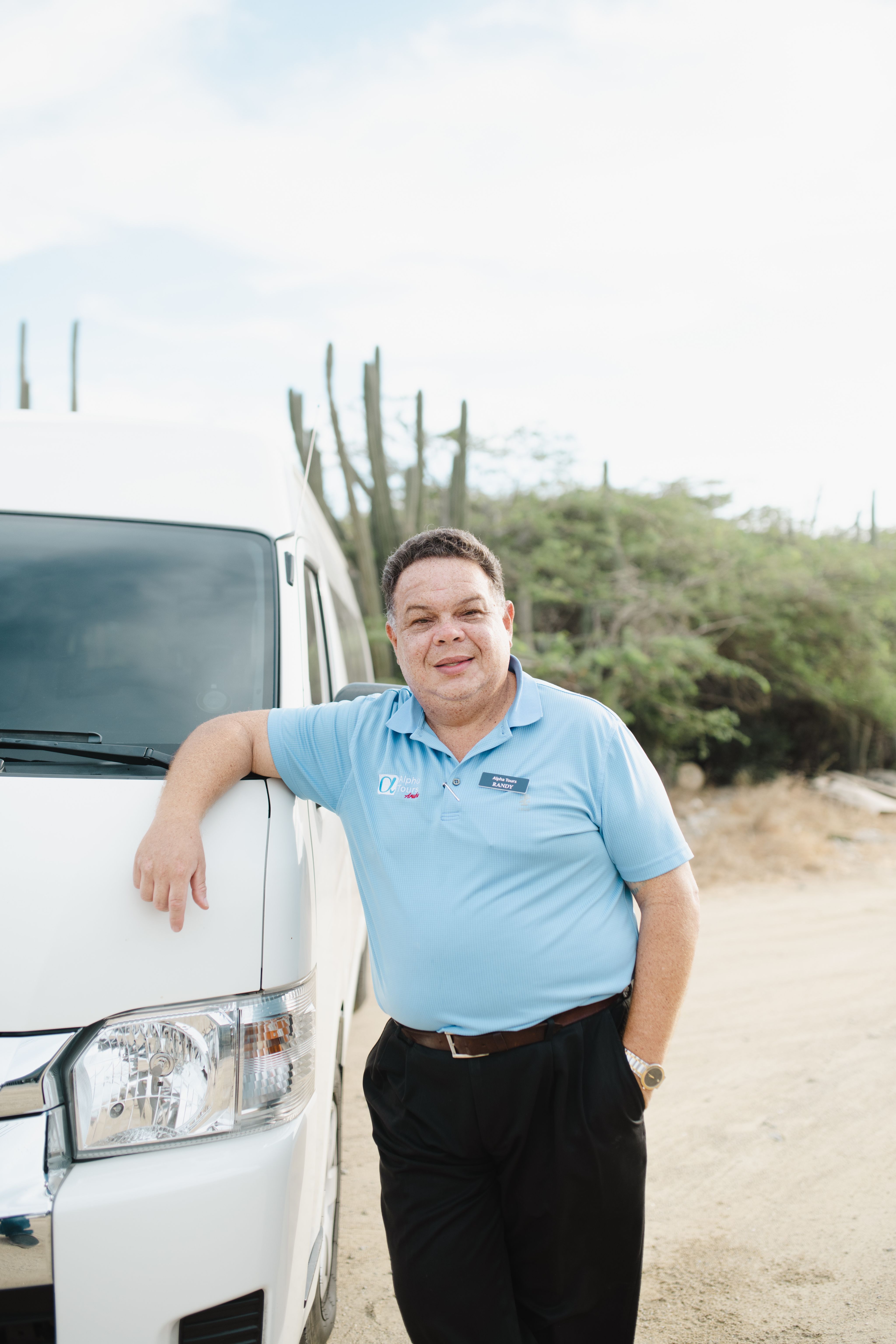 Randy Geerman - Di enseñansa pa tour & transporte di turista
