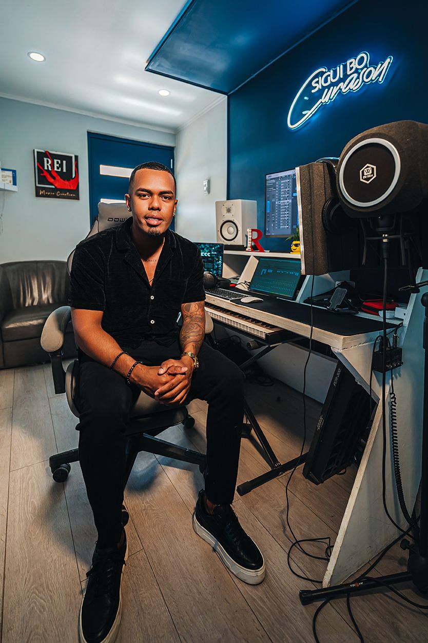 Rygel Isabella , music is his path